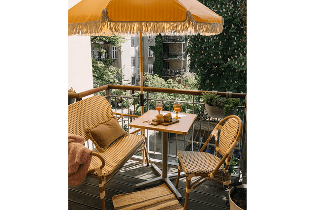 Colette fransk flet caféstol – Altanbutikken.dk